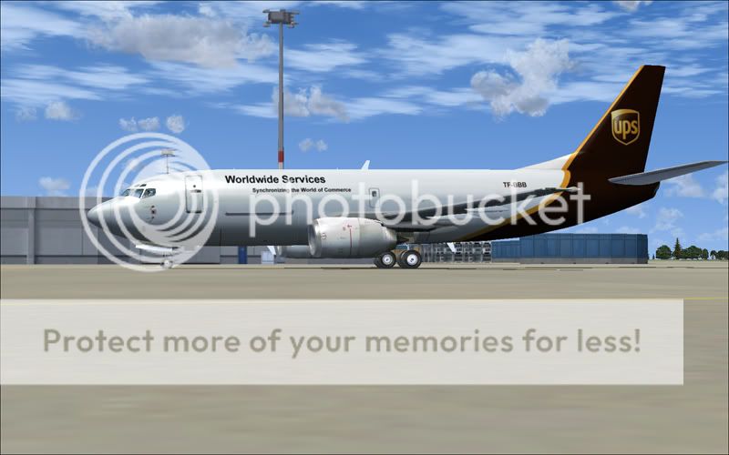 feelThere Boeing 737-300 (PIC) UPS | FSX repaint